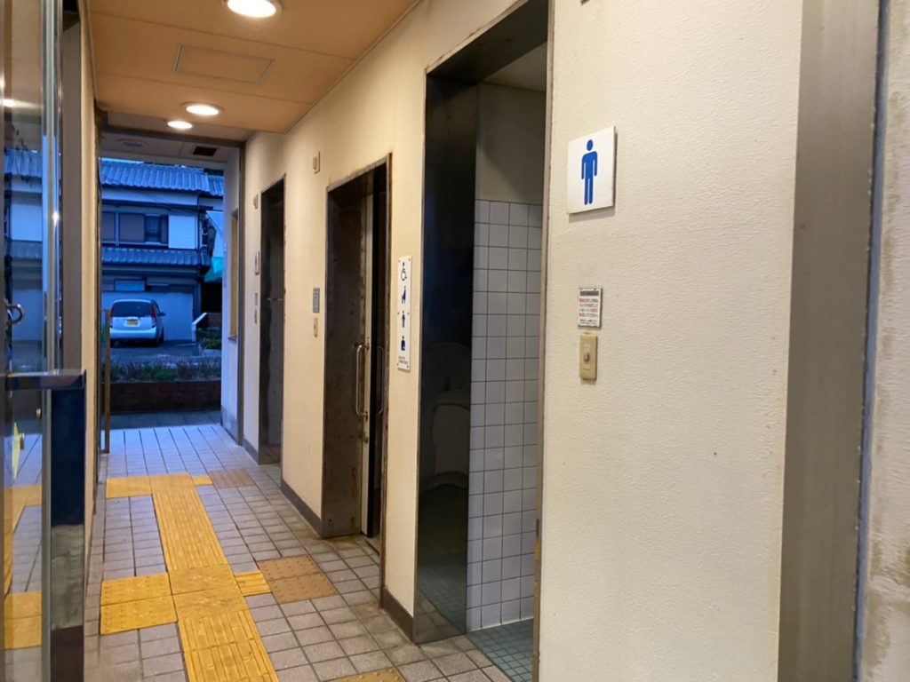 【和歌山県白浜町】『ベアーズロック・道の駅 志原海岸』の海釣りガイド（釣れる魚・駐車場・トイレ）｜和歌山釣りwalker